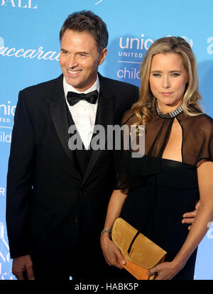 Tim Daly and Tea Leoni attend "The Fears" Off Broadway Opening at The ...