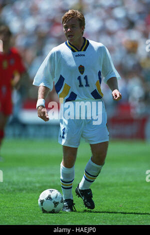 TOMAS BROLIN SWEDEN & PARMA FC 16 July 1994 Stock Photo - Alamy