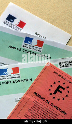 Notice of contravention and driving license Stock Photo - Alamy