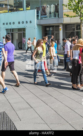 hugo boss, factory outlet, outlet city, metzingen, baden-wuerttemberg ...