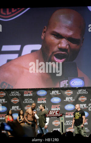 UFC fighter Quinton "Rampage" Jackson leaves the octagon after losing ...