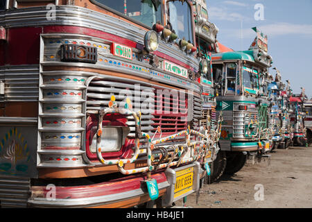 Decorated Indian passenger buses at Srinagar bus station, Kashmir Stock ...