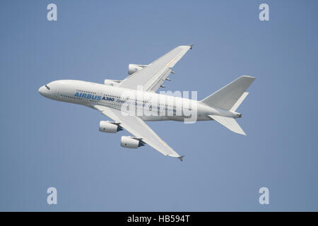 Airbus A380 windshield Stock Photo - Alamy