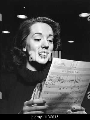 KISS ME KATE, Lisa Kirk, 1948 Broadway production Stock Photo - Alamy