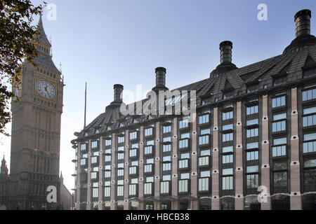 Portcullis house offices to members of Parliament London SW1A 2LW ...