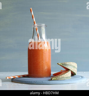 smoothie with cantaloupe melon and white currants Stock Photo - Alamy