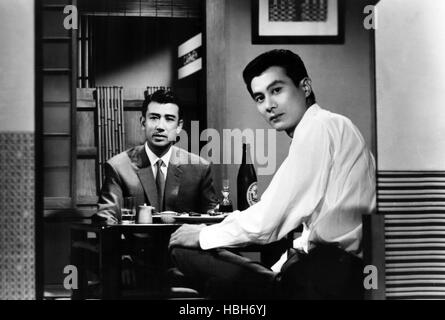 AN AUTUMN AFTERNOON, (aka SANMA NO AJI), Shima Iwashita, 1962 Stock ...