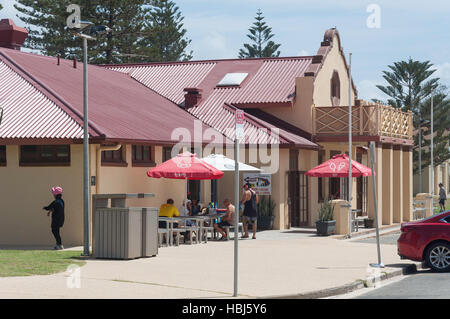 Tedder Avenue, Main Beach, City of Gold Coast, Queensland, Australia ...