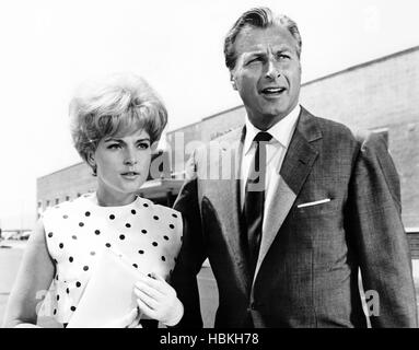 CODE 7, VICTIM 5, (aka VICTIM FIVE), Lex Barker, 1964 Stock Photo - Alamy