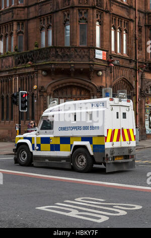Belfast: Police Landrover also known as a "Tankie Stock Photo - Alamy