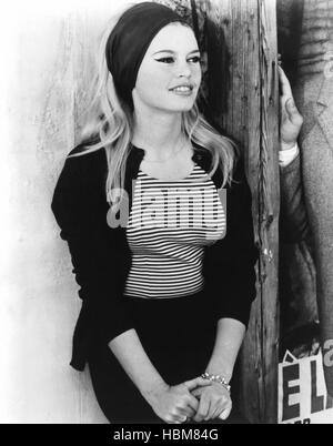 CONTEMPT, (aka LE MEPRIS), Brigitte Bardot on poster art, 1963 Stock ...