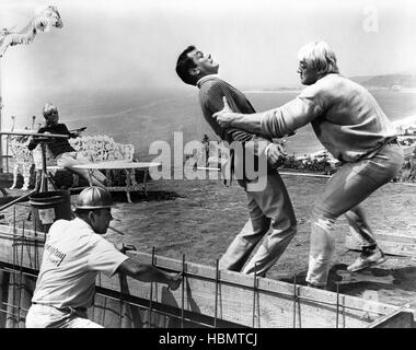 DON'T MAKE WAVES, Tony Curtis, David Draper, Sharon Tate, 1967 Stock ...