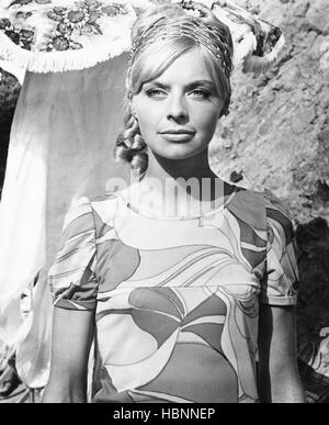 DUFFY, Susannah York, 1968 Stock Photo - Alamy