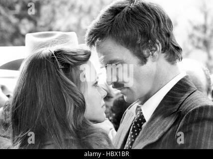 HOOPER, l-r: Sally Field, Burt Reynolds, 1978 Stock Photo - Alamy