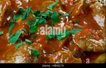 Egyptian kamounia - stew beef with cumin and Egyptian tomato sauce ...