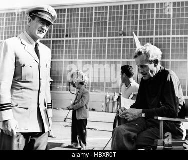 THE HIGH AND THE MIGHTY, from left, director William Wellman, John ...
