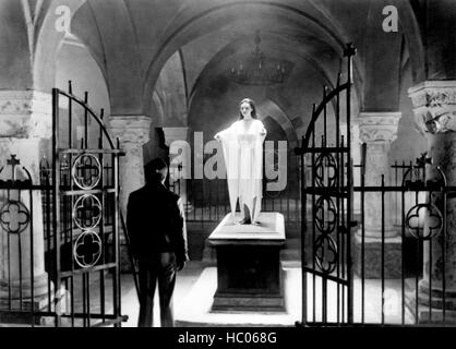 LIFEFORCE, Mathilda May, 1985, (c) TriStar/courtesy Everett Collection ...