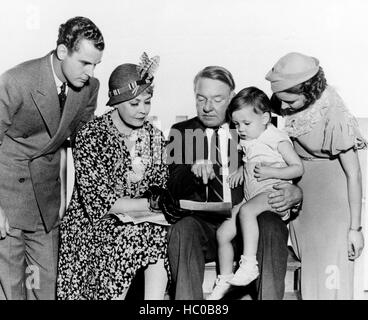 IT'S A GIFT, from left, Kathleen Howard, W.C. Fields, 1934 Stock Photo ...