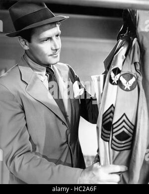 THE MORE THE MERRIER, Joel McCrea, 1943 Stock Photo - Alamy