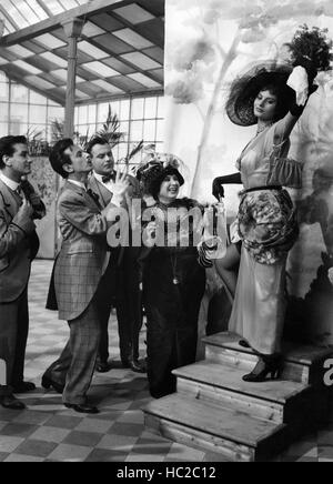 NEAPOLITAN CAROUSEL, (aka CAROSELLO NAPOLETANO), Sophia Loren (hat ...