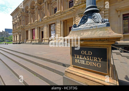 The Old Treasury Building, Melbourne, Victoria, Australia Stock Photo ...