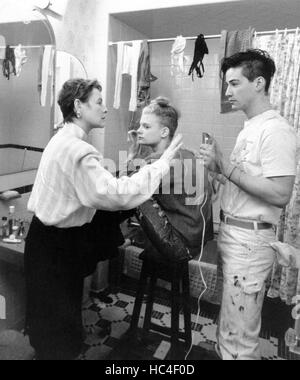 PARENTHOOD Dianne Wiest 1989 c Universal courtesy Everett PARENTHOOD Dianne Wiest 1989 c Universal courtesy Everett