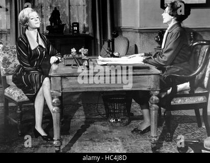 THE PRIME OF MISS JEAN BRODIE, from left: Diane Grayson, Gordon Jackson ...