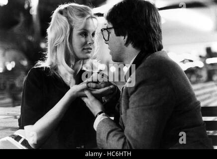 THEY ALL LAUGHED, Dorothy Stratten, John Ritter, 1981 Stock Photo - Alamy