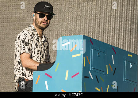 Kaiser Chiefs perform at Boardmasters Festival - Day 4 Featuring: Ricky ...