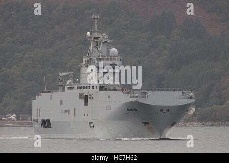 FS Tonnerre (L9014), a Mistral-class assault ship of the French Navy ...