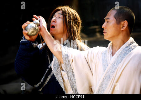 THE FORBIDDEN KINGDOM, Jackie CHAN (left), Jet Li as The Monkey King ...