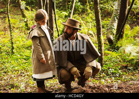 FINDING ALTAMIRA, (aka ALTAMIRA), from left: Antonio Banderas, Allegra ...