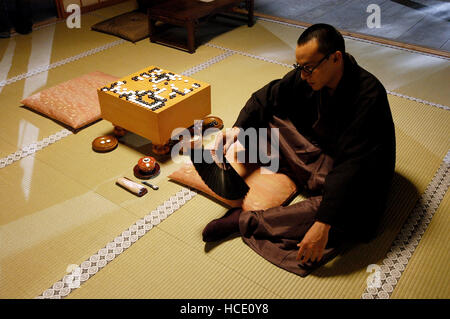 THE GO MASTER, (aka WU QINGYUAN), director Tian Zhuangzhuang, on set ...