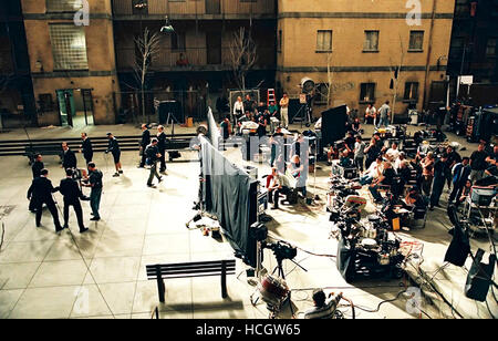 THE MATRIX RELOADED, The Wachowski Brothers and crew, filming the ...
