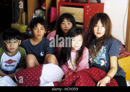 NOBODY KNOWS, (aka DARE MO SHIRANAI), Momoko Shimizu, Ayu Kitaura, 2004 ...