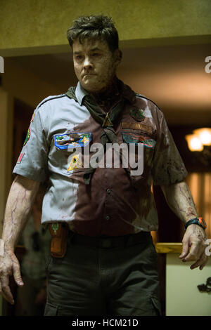 SCOUTS GUIDE TO THE ZOMBIE APOCALYPSE, (aka SCOUT'S GUIDE TO THE ZOMBIE ...