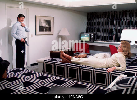 TELEFON, from left: Lee Remick, Charles Bronson, 1977 Stock Photo - Alamy