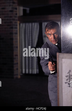 YOU ONLY LIVE TWICE, Sean Connery (center), 1967, bathing Stock Photo - Alamy