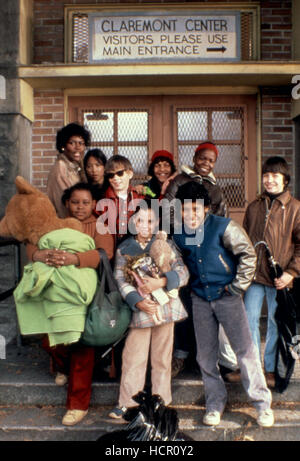 BUSTIN' LOOSE, Kia Cooper, Janet Wong, Tami Luchow, James Hughes, Angel ...