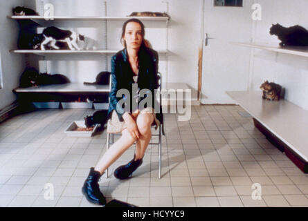 WHEN THE CAT'S AWAY, Garance Clavel, 1996. ©Sony Pictures/Courtesy ...