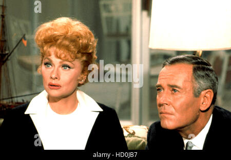 YOURS, MINE AND OURS, Lucille Ball, Henry Fonda, (upper right), with ...