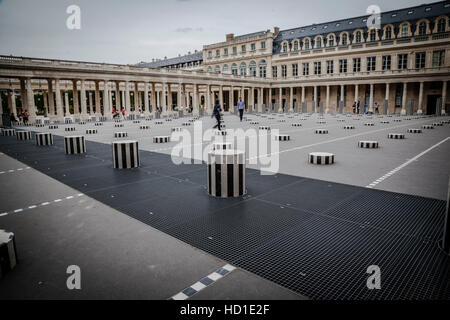 Palais-Royal (1639), originally called Palais-Cardinal, it was personal ...