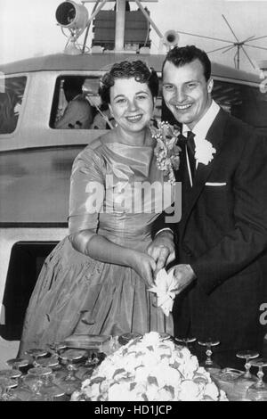 Wedding of Jane Withers and Kenneth Errair (of The Four Freshmen ...