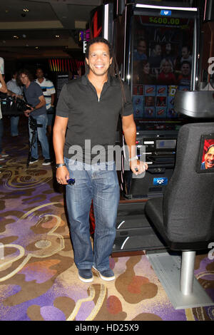 TMZ Video Slot Machine Official Launch Party IGT's TMZ Video Slots at ...