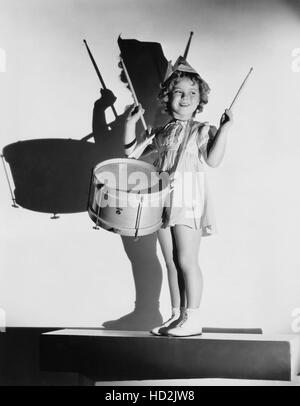Shirley Temple, ca. 1935 Stock Photo - Alamy