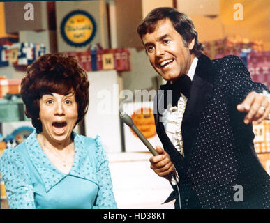 NEW TREASURE HUNT, Contestant, Host Geoff Edwards, 1973-1977 Stock ...