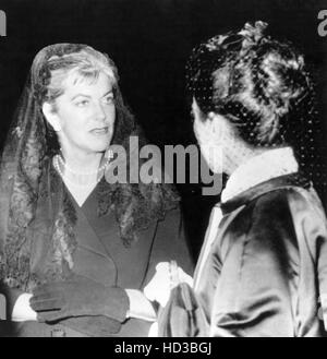 From left: Sandra Shaw Cooper and her husband, Gary Cooper, early 1930s ...