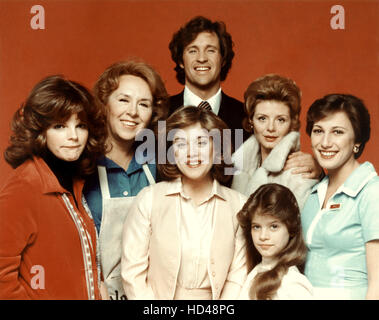 ANGIE, Debralee Scott, Doris Roberts, Donna Pescow, 1979-80 Stock Photo ...