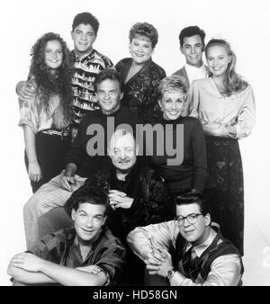 THE HOGAN FAMILY (aka VALERIE'S FAMILY), (l-r): Danny Ponce, Angela Lee ...