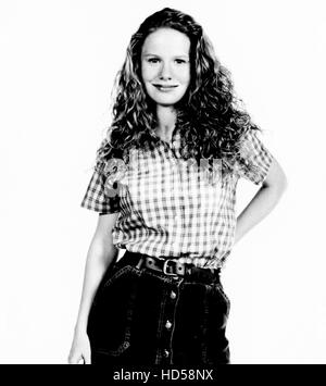 HONEY I SHRUNK THE KIDS: THE TV SHOW, (from left): Tom Poston, Peter ...